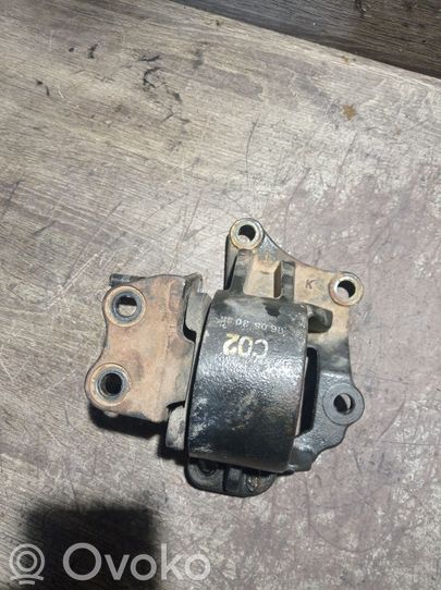 218322B200 Hyundai Santa Fe Engine mount bracket, 30.00 € | RRR