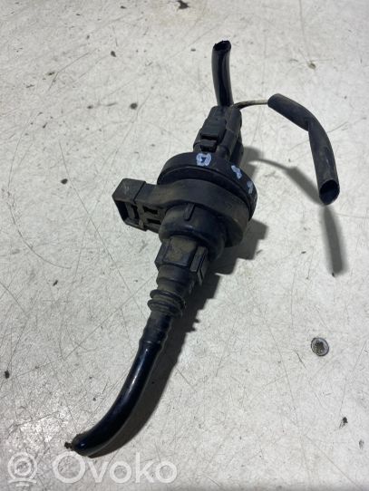 2580119A Renault Scenic II - Grand scenic II Vacuum valve, 20.00 € | RRR