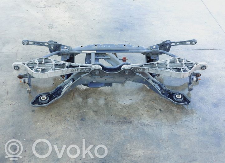 31329931 Volvo XC60 Poutre d'essieu arrière, 199.50 € | OVOKO