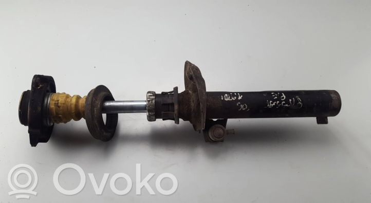 1T0412103A Volkswagen PASSAT B6 Front shock absorber/damper, 11.40 € | RRR