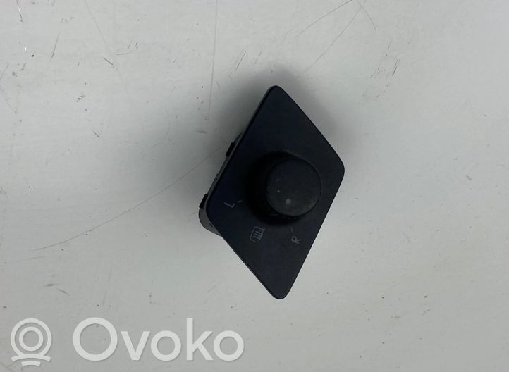 6Q0959565 Volkswagen Polo IV 9N3 Wing mirror switch, 6.84 € | RRR