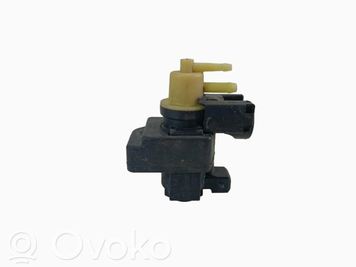 35120-2A900 Hyundai ix35 Turbo solenoid valve, 7.25 € | RRR