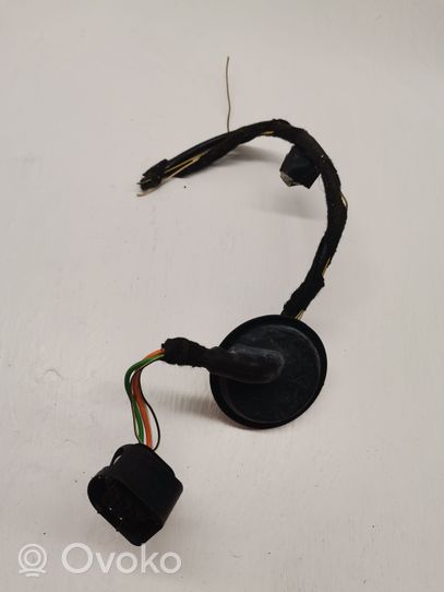 7526880 BMW 3 F30 F35 F31 Faisceau de câblage de porte avant, 10.00 € | OVOKO