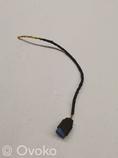 1718555 BMW M4 F82 F83 Exhaust gas temperature sensor, 10.00 € | RRR