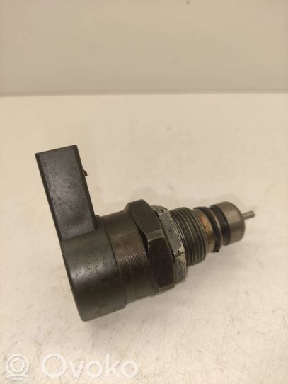 0281002481 BMW X5 E53 Fuel pressure sensor, 15.00 € | RRR