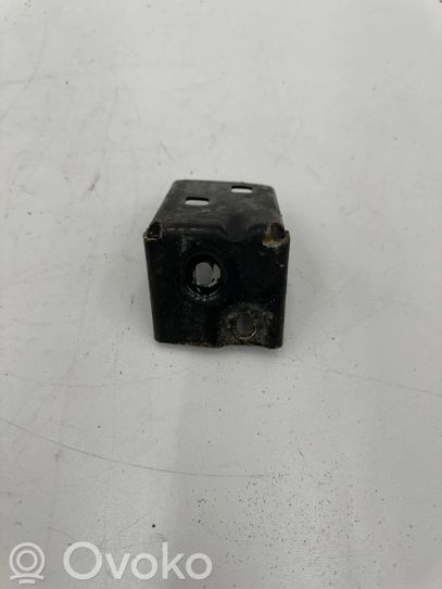 A2056260412 Mercedes-Benz GLC X253 C253 Radiator mount bracket, 9.43 ...