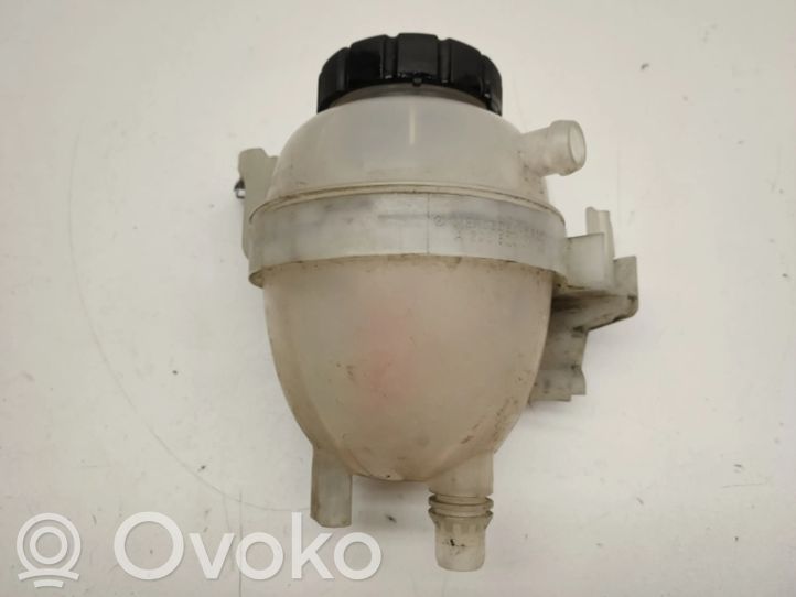 A2055000549 Mercedes-Benz C W205 Coolant expansion tank/reservoir, 17. ...