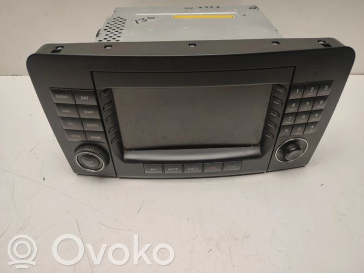 A1648703989 Mercedes-Benz ML W164 Radio/CD/DVD/GPS head unit, 172.50 ...