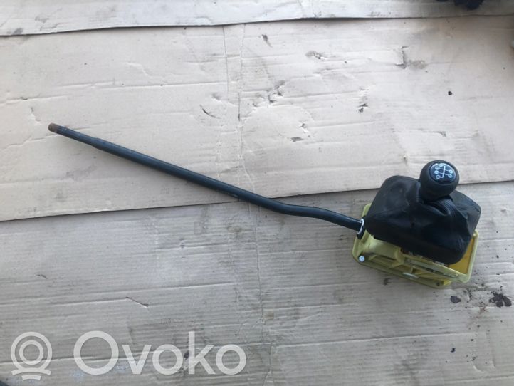 Opel Corsa B Gear selector/shifter (interior), 21.61 € | RRR