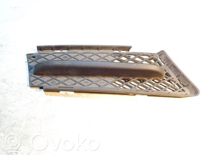 51117154552 BMW 3 E90 E91 Front bumper lower grill, 15.00 € | RRR