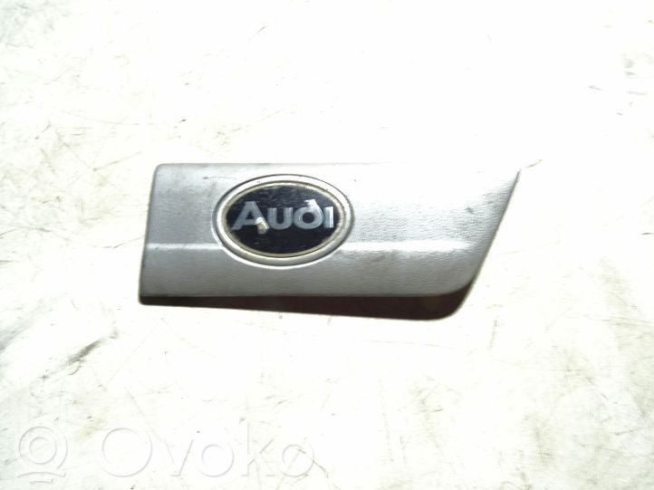 4A0853972 Audi A8 S8 D2 4D Fender trim (molding), 30.00 € | RRR