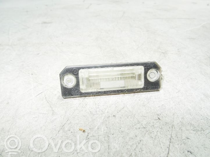 1J6943021 Volkswagen Golf IV Number plate light, 8.00 € | RRR