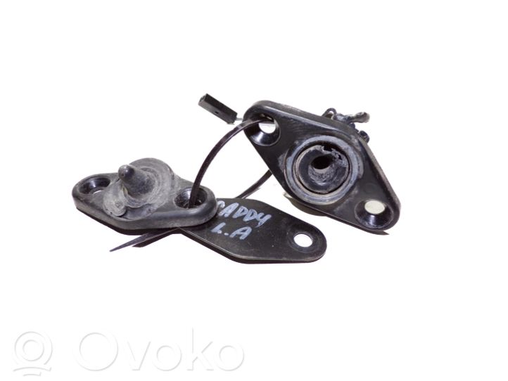 2K0843843 Volkswagen Caddy Sliding door check strap stopper, 30.00 € | RRR