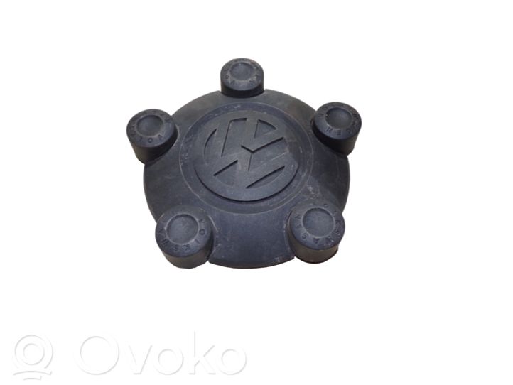 2K0601169 Volkswagen Caddy Enjoliveur d’origine, 15.00 € | OVOKO