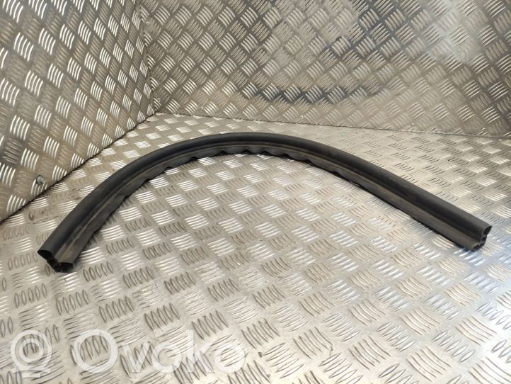 8T0823723A Audi A4 S4 B8 8K Engine compartment rubber, 10.00 € | RRR