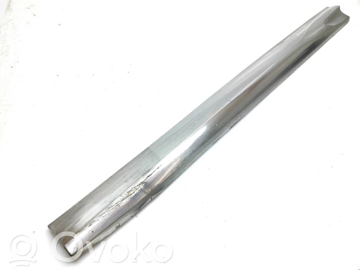 9673774880 Citroen DS5 Moulure de porte avant, 29.99 € | OVOKO