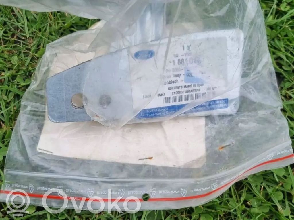 1881066 Ford Mondeo MK V Support de montage d'aile, 18,64 € | OVOKO