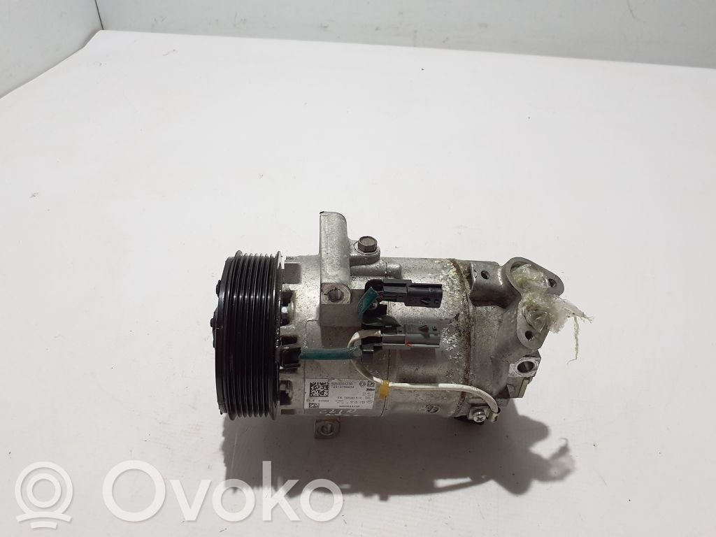 926004423R Renault Clio V Air conditioning (A/C) compressor (pump), €72 ...