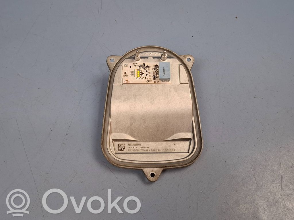 A2539068200 Mercedes-Benz GLC X253 C253 LED-liitäntälaitteen ...