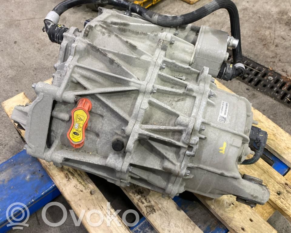 1120960-20-G Tesla Model Y Electric car motor, €1,396.36 | RRR