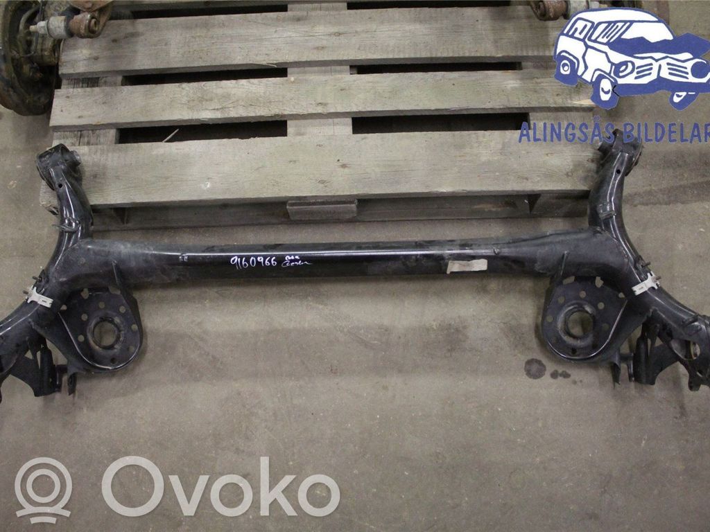 421100D520 Toyota Yaris Poutre d'essieu arrière, 326,70 € | OVOKO