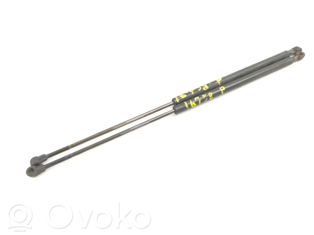 9256119680 Peugeot 205 Tailgate/trunk strut/damper, €20.65 | RRR