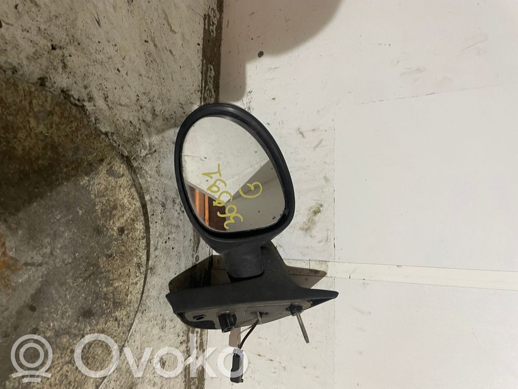 7701471567 Renault Twingo I Front door electric wing mirror, €59.40 | RRR