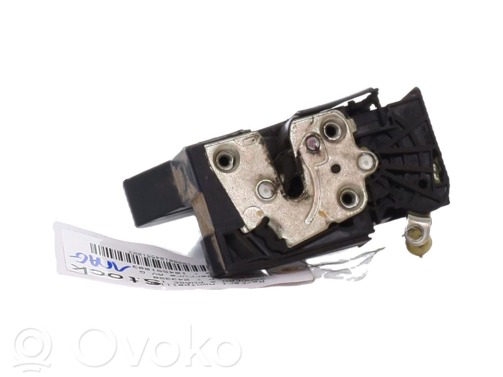 806016794R Dacia Sandero Front door lock, €45.00 | RRR