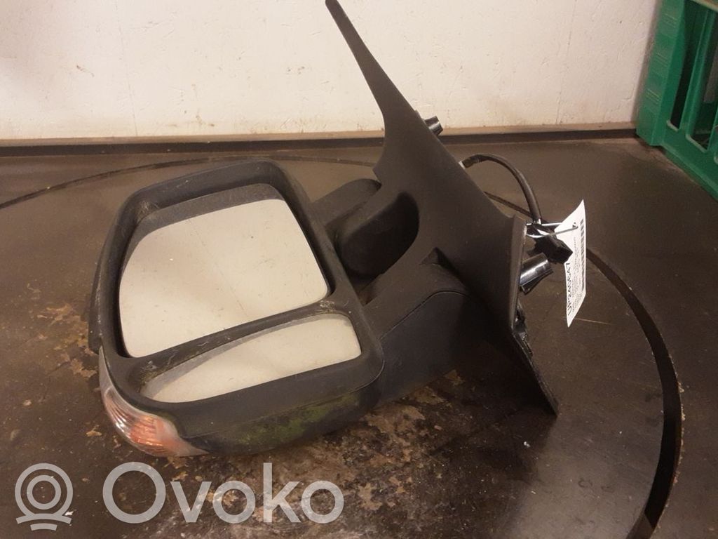 963662420R Renault Master III Front door electric wing mirror, €10.00 | RRR