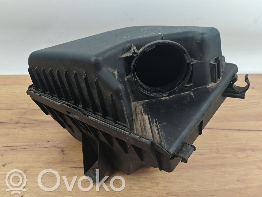 8649673 Volvo XC70 Boîtier de filtre à air, 24,00 € | OVOKO