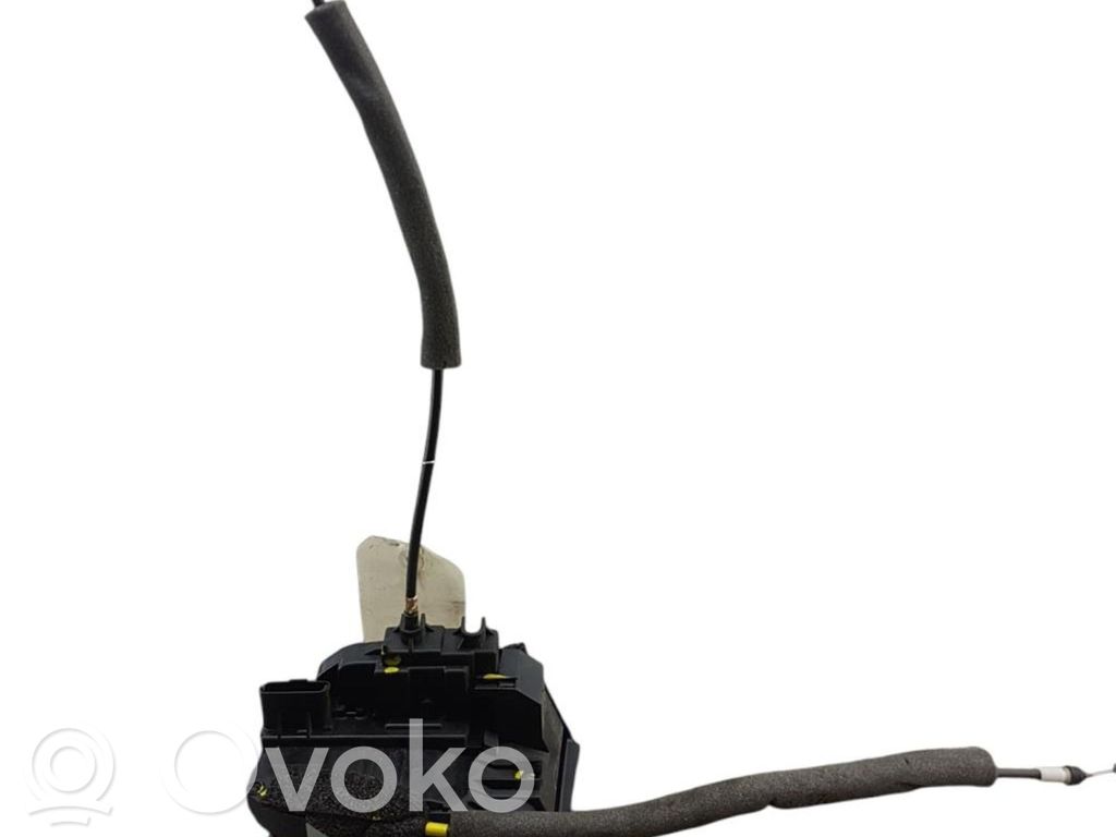 82501BA60A Nissan Juke I F15 Serrure de porte arrière, 53,25 € | OVOKO