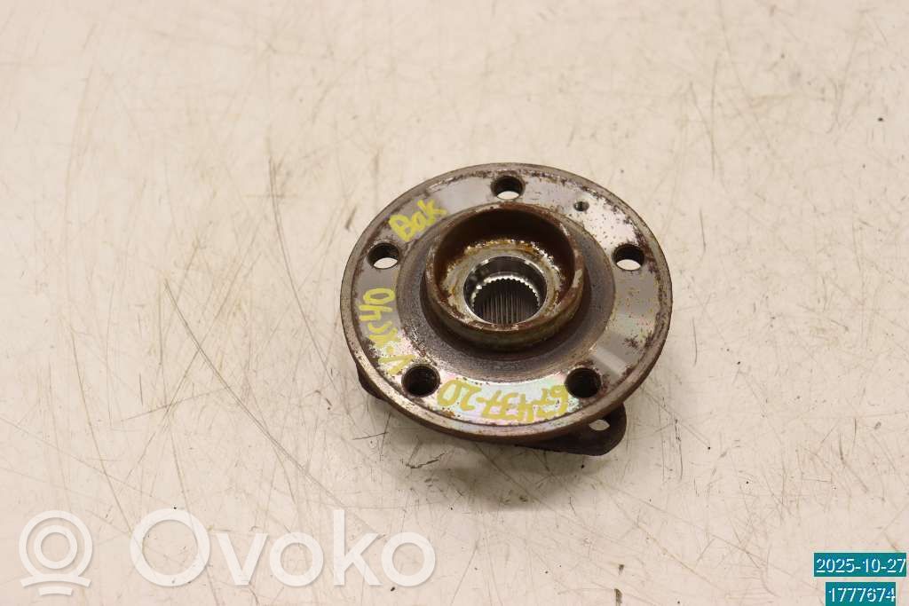 32425480 Volvo XC40 Rear wheel bearing hub, €91.08 | RRR