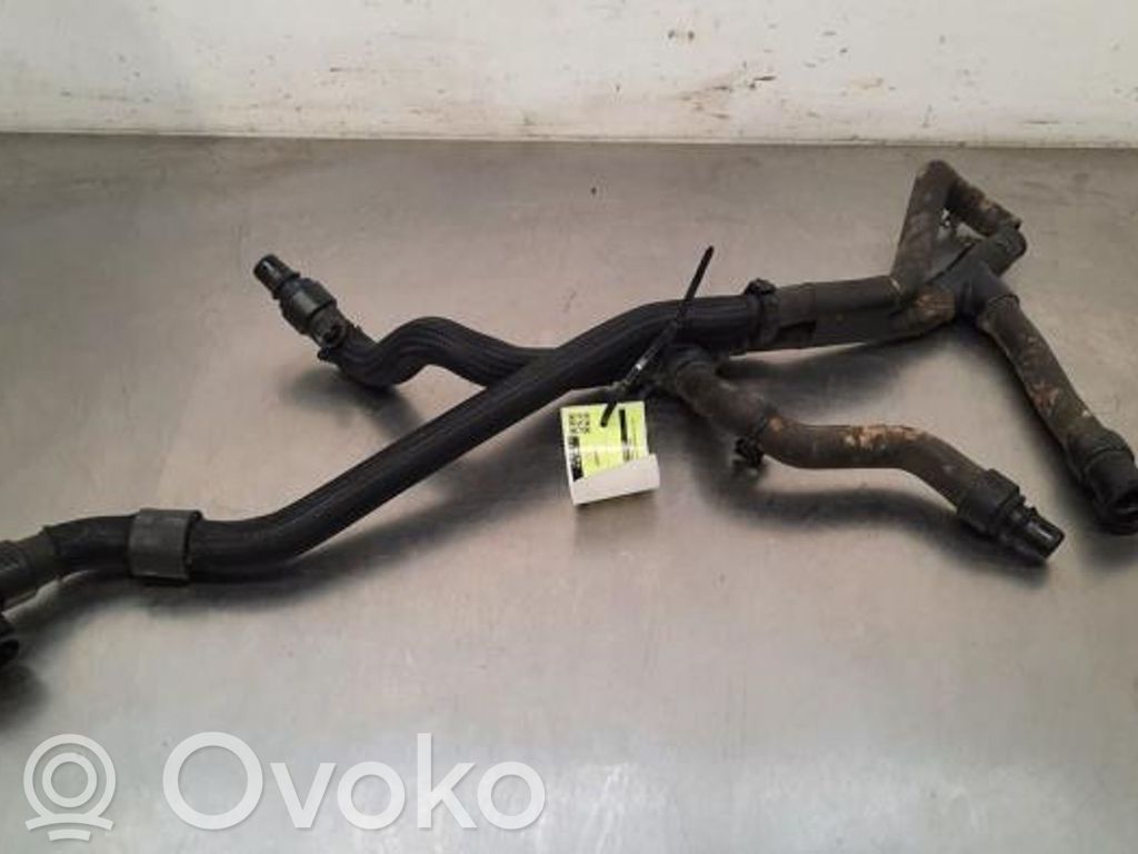 924102546R Renault Master III Tuyau de liquide de refroidissement ...