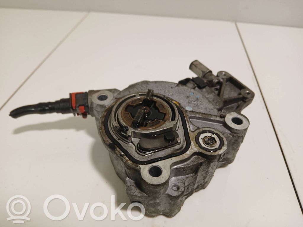 d171b1b Land Rover Freelander 2 - LR2 Pompe à vide, 10,00 € | OVOKO