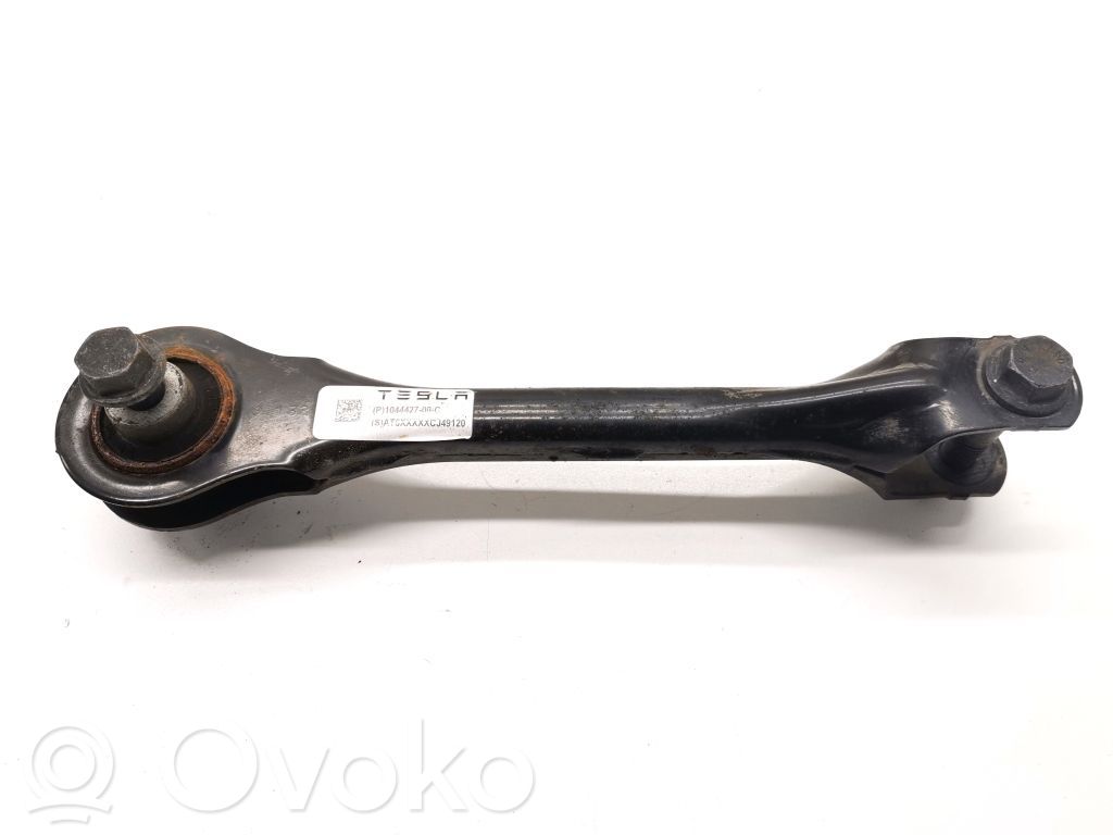 104442700C Tesla Model 3 Bras de contrôle arrière, 10,00 € | OVOKO