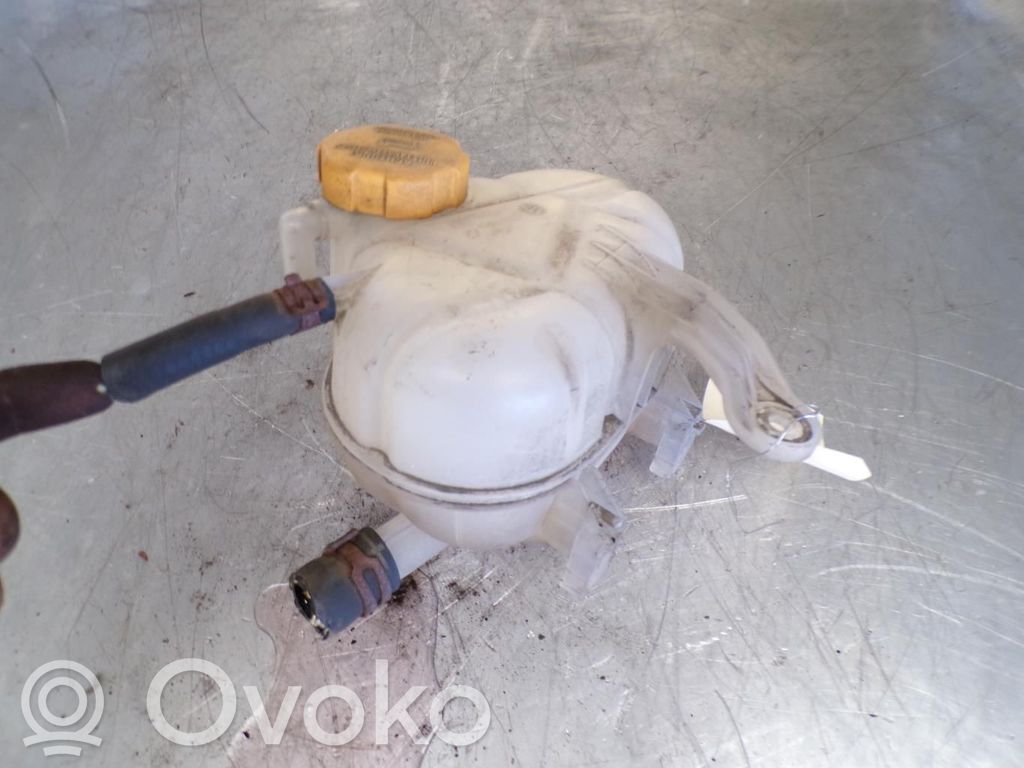 1682640780 Opel Corsa D Vase d'expansion / réservoir de liquide de ...