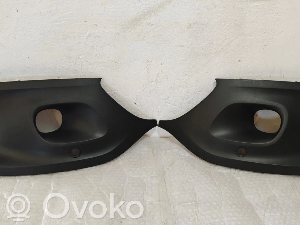 A4208880100 Mercedes-Benz Citan II W420 Front bumper lower grill, €34. ...