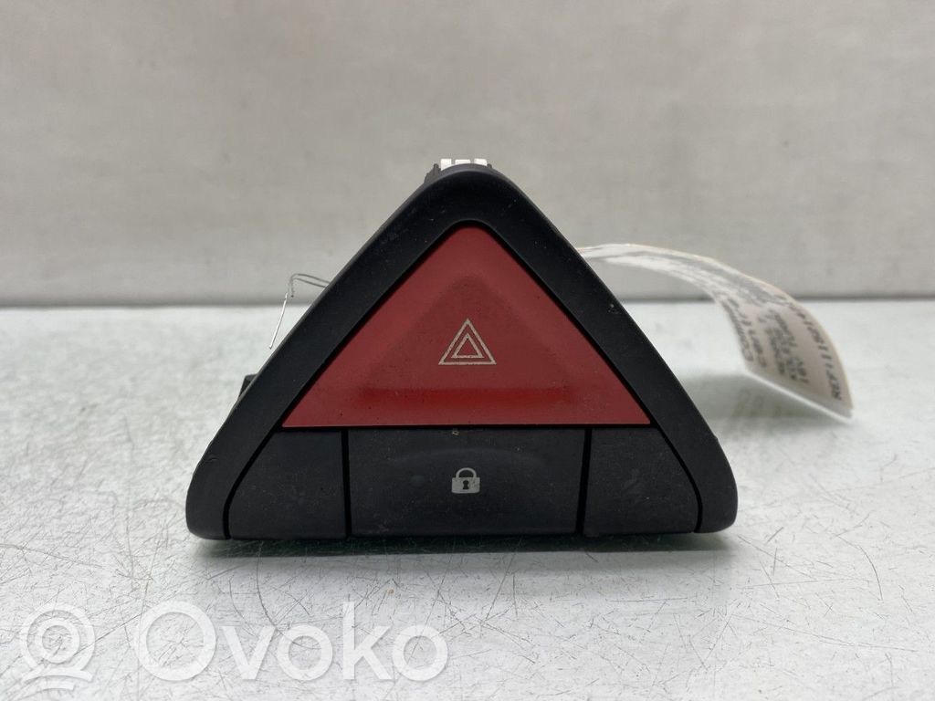 252905023R Renault Koleos I Hazard light switch, €23.34 | RRR