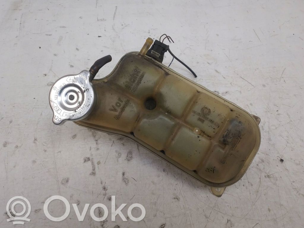 1245000649 Mercedes-Benz E W124 Vase d'expansion / réservoir de liquide ...