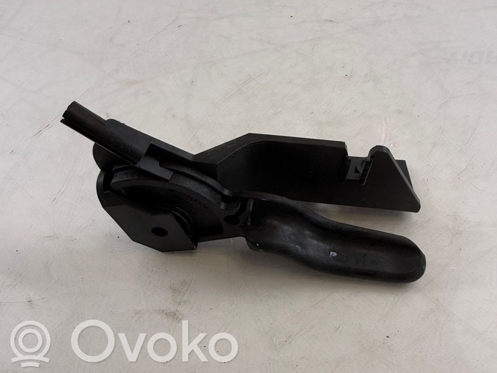 13186909 Opel Corsa D Engine bonnet (hood) release handle, €12.00 | RRR