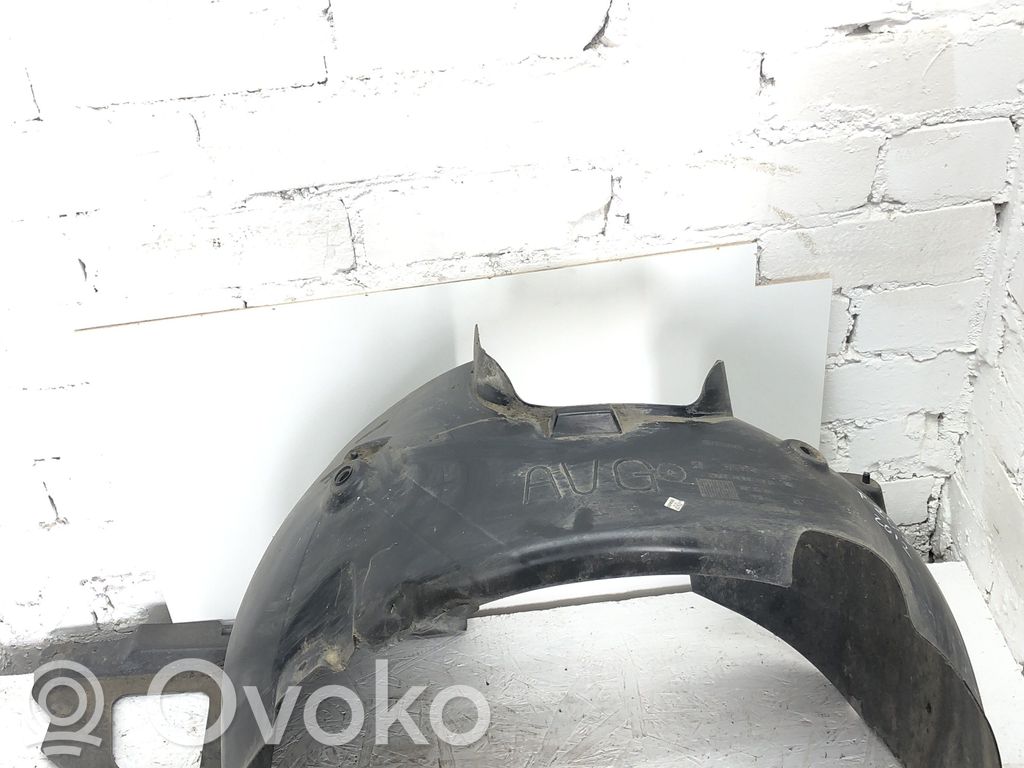 9673768880 Peugeot 208 I Pare-boue passage de roue avant, 23,29 € | OVOKO