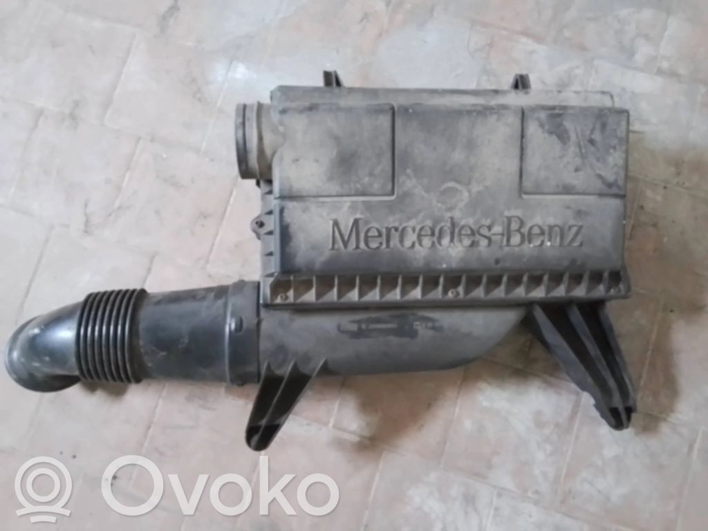 A0000903851 Mercedes-Benz Vito Viano W639 Boîtier de filtre à air, 49 ...