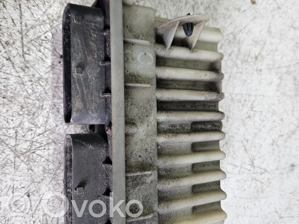 804027 Opel Astra G Jäähdytyspuhaltimen rele, 10,00 € | OVOKO