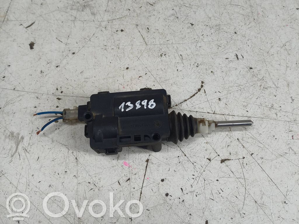 13158426 Opel Astra H Verrouillage du bouchon du réservoir de carburant ...