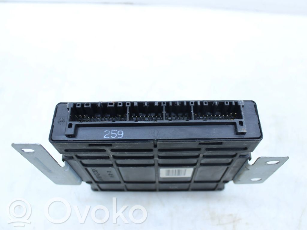3912138411 Hyundai Santa Fe Calculateur moteur ECU, 75,00 € | OVOKO