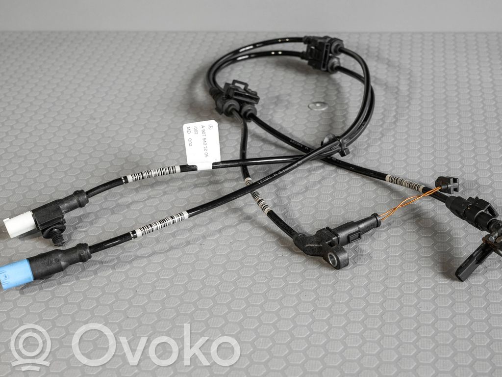 A9075402005 Mercedes-Benz Sprinter W907 W910 ABS wheel speed sensor, € ...