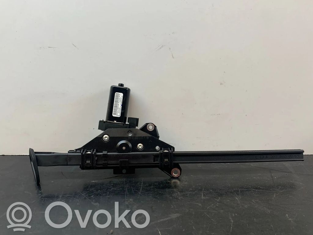 A2078600182 Mercedes-Benz CLK C207 A207 Autres dispositifs, 104,80 ...