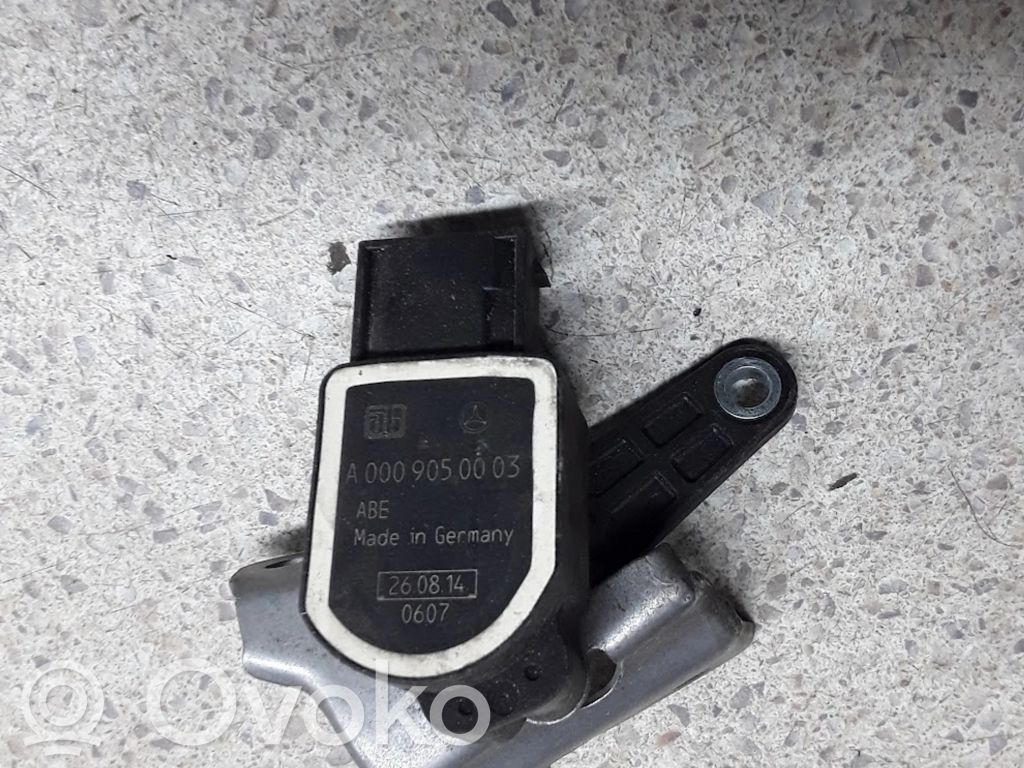 A0009050003 Mercedes-Benz SL R231 Capteur de hauteur à suspension ...