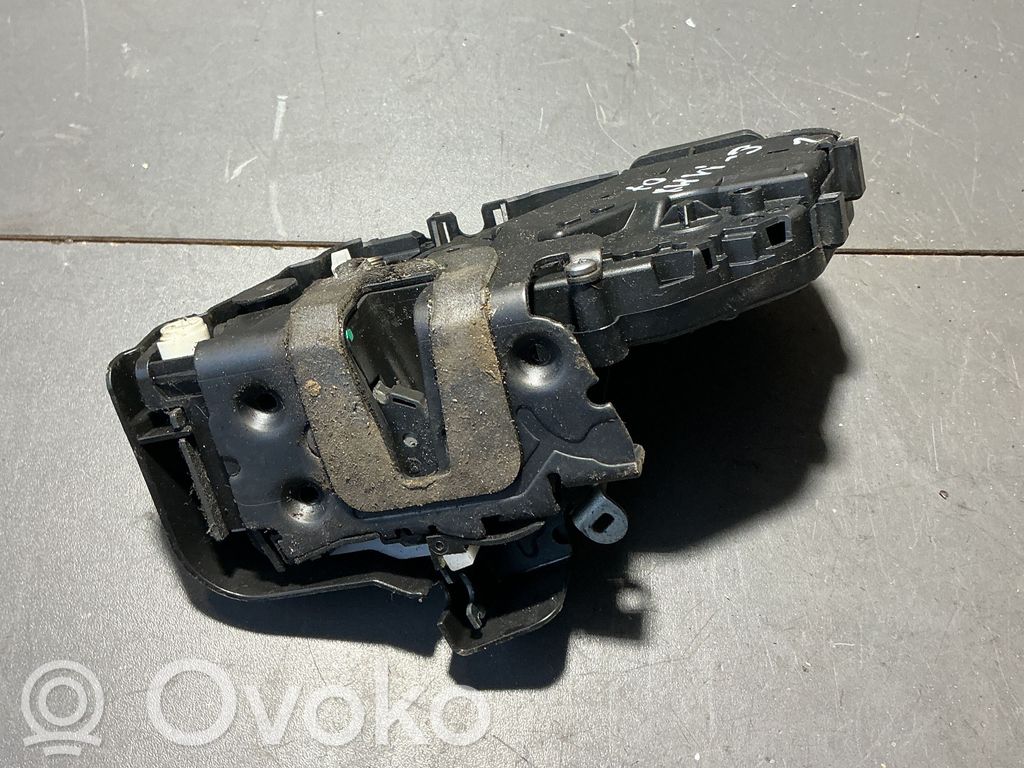 6M2A-R26413-EB Ford S-MAX Rear door lock, €50.00 | RRR