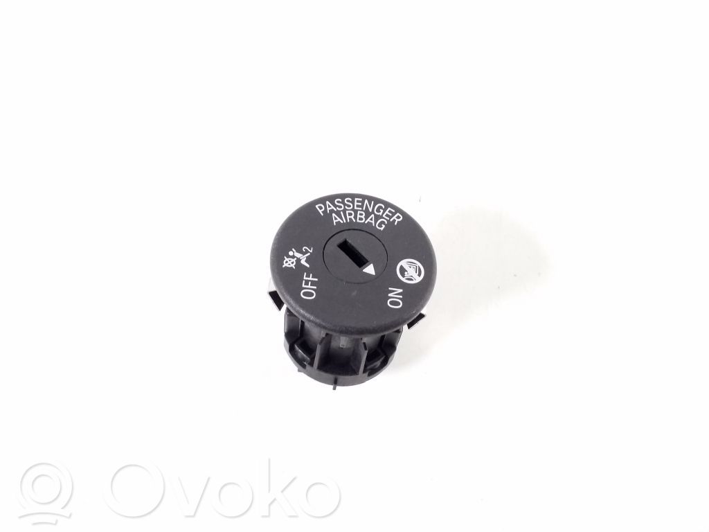 9483731 BMW iX3 G08 Passenger airbag on/off switch, €5.00 | RRR